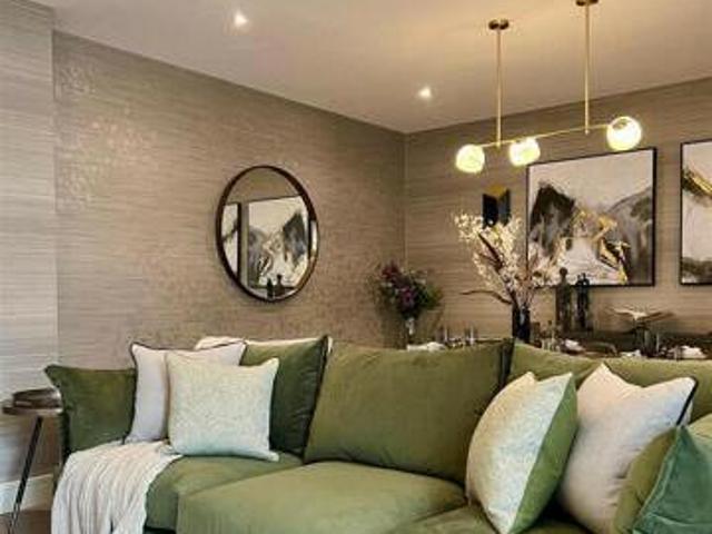 3 Bedroom Apartment For Rent In London