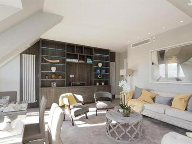 3 Bedroom Apartment For Rent In London