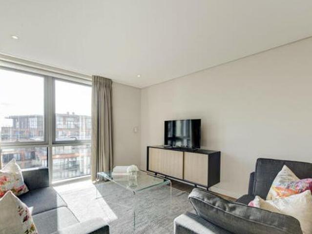 3 Bedroom Apartment For Rent In London