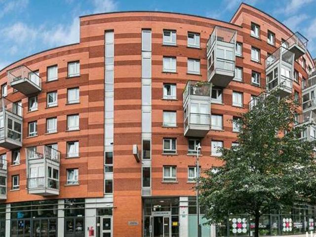 3 Bedroom Apartment For Rent In London