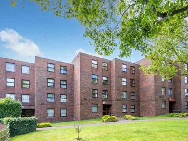 3 Bedroom Apartment For Rent In London