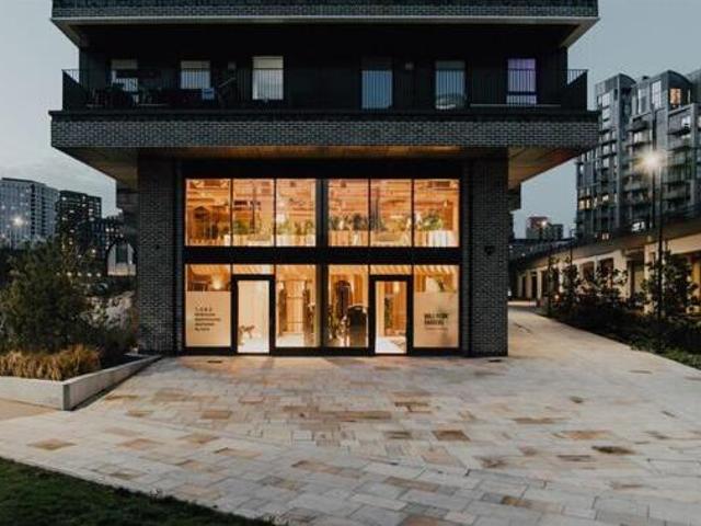 3 Bedroom Apartment For Rent In London