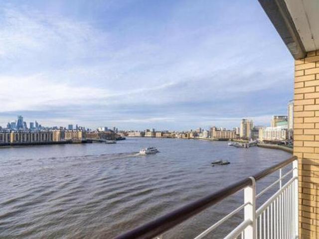 3 Bedroom Apartment For Rent In London