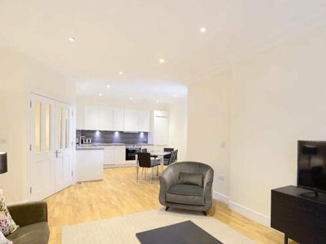 3 Bedroom Apartment For Rent In London