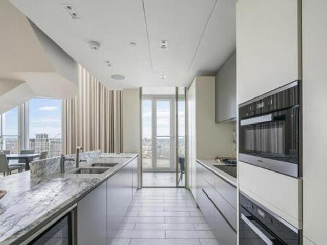 3 Bedroom Apartment For Rent In London