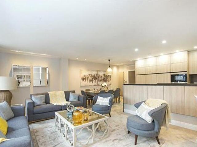 3 Bedroom Apartment For Rent In London