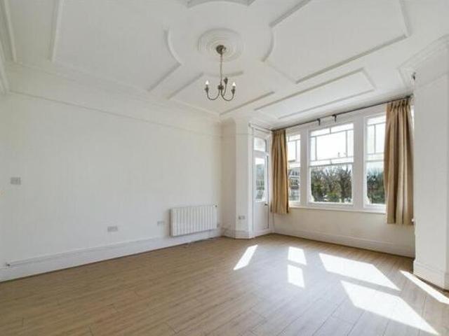 3 Bedroom Apartment For Rent In London, Uk