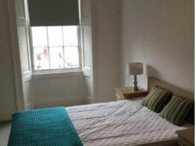 3 bedroom apartment for rent in Lord Russell, Bruntsfield, Edinburgh, EH9