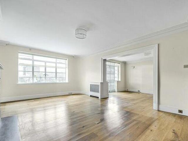 3 Bedroom Apartment For Rent In Putney, London