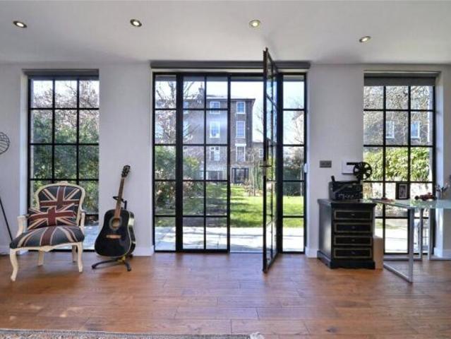 3 bedroom apartment for rent in Parkhill Road, Belsize Park, London, NW3