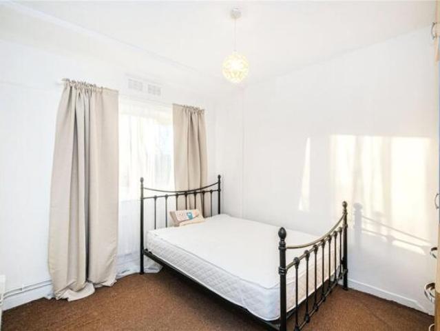 3 bedroom apartment for rent in Percival Street, London, EC1V