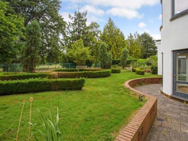 3 bedroom apartment for rent in Pittville Place Cheltenham GL52