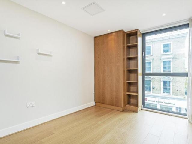 3 bedroom apartment for rent in Porchester Terrace, Paddington, London, W2