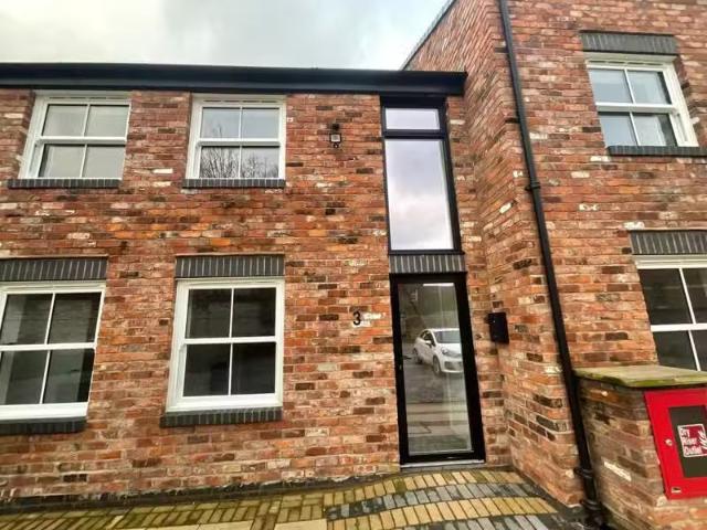 3 bedroom apartment for rent in Printer Place, Sandbach, CW11