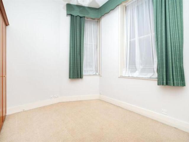 3 bedroom apartment for rent in Prince Albert Road, St John's Wood NW8