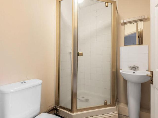 3 bedroom apartment for rent in Queens Road, Guildford, GU1