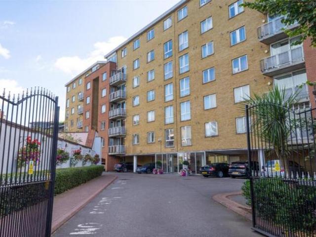 3 bedroom apartment for rent in Regent Court, St John's Wood, NW8