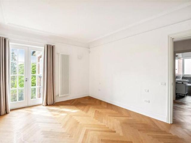 3 bedroom apartment for rent in Redington Road, London, NW3