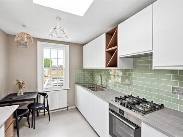 3 bedroom apartment for rent in Rheidol Terrace, London, N1