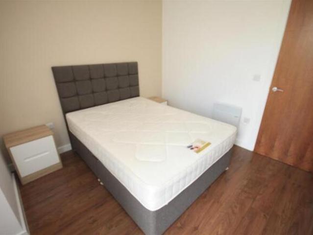 3 bedroom apartment for rent in Riverside, Derwent Street Salford M5