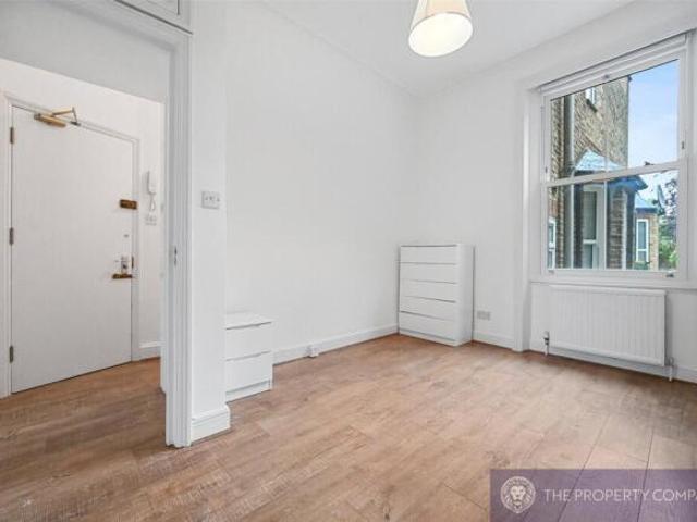 3 bedroom apartment for rent in Rona Road, Ground Floor Flat, London, NW3