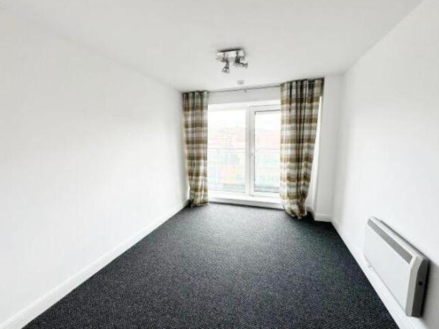 3 bedroom apartment for rent in Royal Plaza, 2 Westfield Terrace, Sheffield S1 4GD, S1