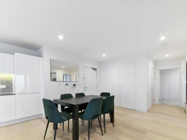 3 Bedroom Apartment For Rent In Royal Wharf, London