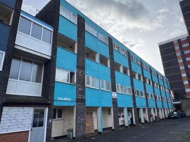 3 bedroom apartment for rent in St. Cecilia Close, KIDDERMINST.