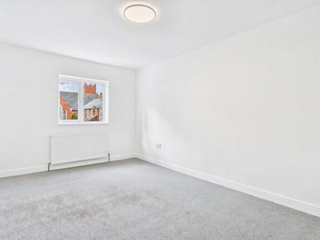 3 bedroom apartment for rent in St Hilda Road, Cheriton, CT19