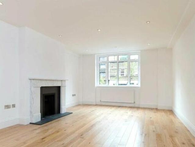 3 Bedroom Apartment For Rent In St Johns Wood, London