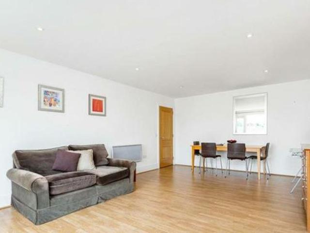 3 Bedroom Apartment For Rent In St Johns Wood, London