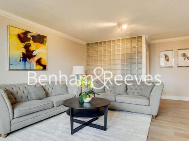 3 Bedroom Apartment For Rent In St. Johns Wood Park