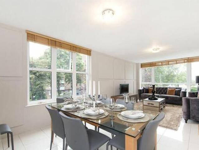 3 Bedroom Apartment For Rent In St. Johns Wood Park, London