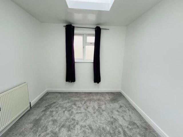 3 bedroom apartment for rent in Susans Road, Eastbourne, BN21