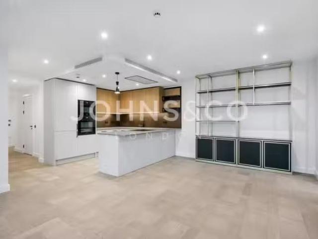 3 bedroom apartment for rent in Saffron Wharf, London Dock, Lo.