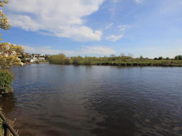 3 bedroom apartment for rent in Sandown Terrace, Boughton, CH3