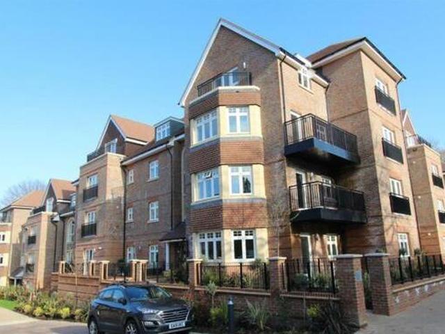 3 Bedroom Apartment For Rent In Shenfield