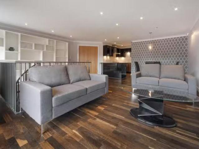 3 bedroom apartment for rent in Sheepcote Street, Birmingham.