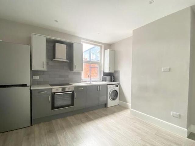 3 Bedroom Apartment For Rent In Sheffield