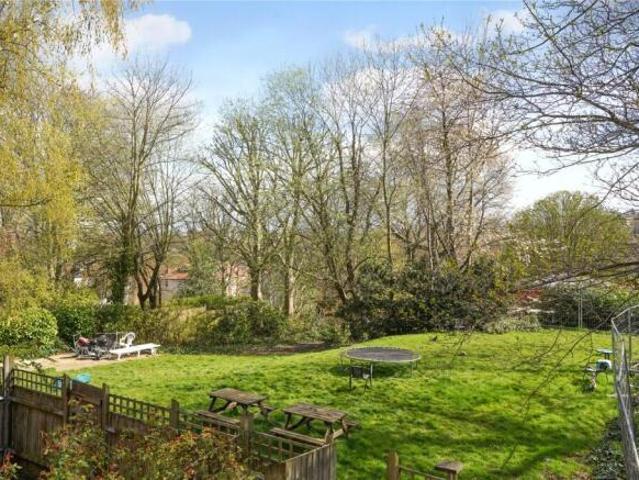 3 bedroom apartment for rent in Shepherds Hill, Highgate, London, N6