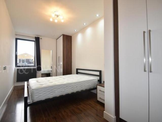 3 bedroom apartment for rent in Simko House, Copperfield Road, Tower Hamlets, London, E3