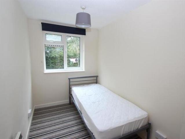 3 bedroom apartment for rent in Southfield Park, Bartlemas Close, Oxford, OX4