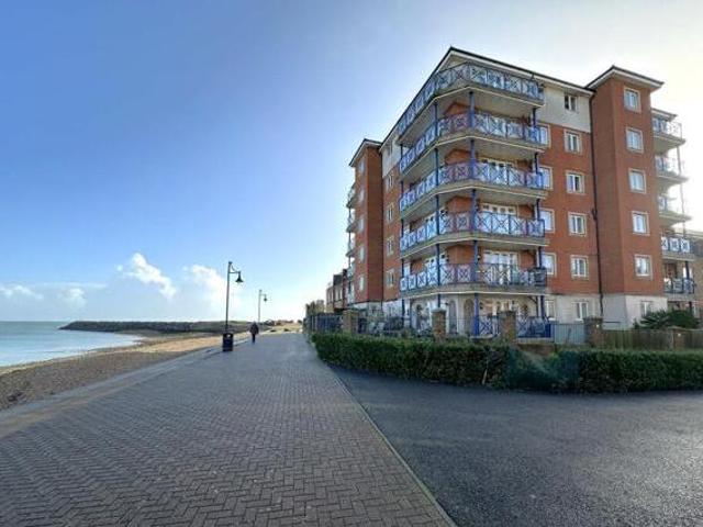 3 Bedroom Apartment For Rent In Sovereign Harbour South, Eastbourne