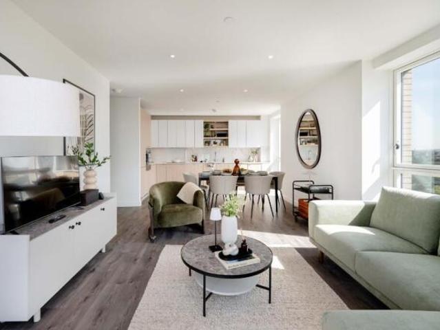 3 bedroom apartment for rent in The Watermint, Hendon, London, NW9