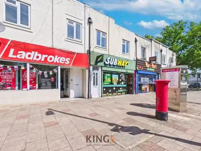 3 bedroom apartment for rent in The Common, Hatfield, AL10