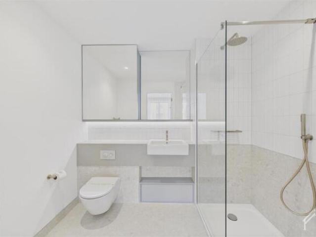 3 bedroom apartment for rent in The Delamarre House, Parkview Avenue NW2