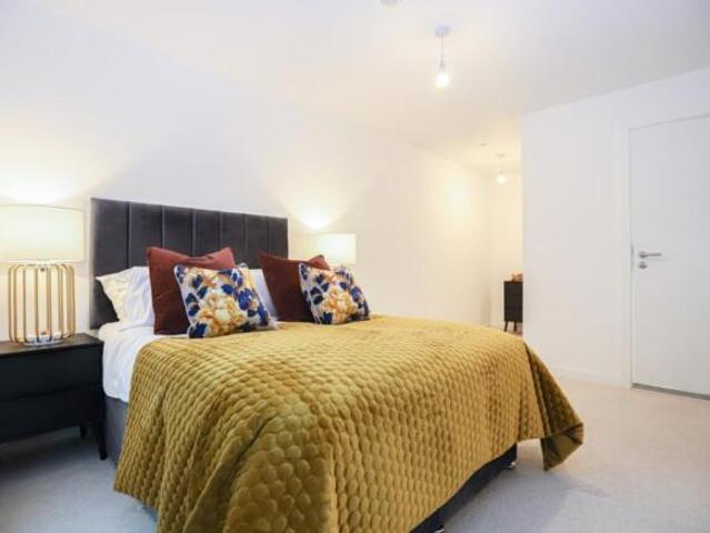 3 bedroom apartment for rent in The Filaments, Salford M3