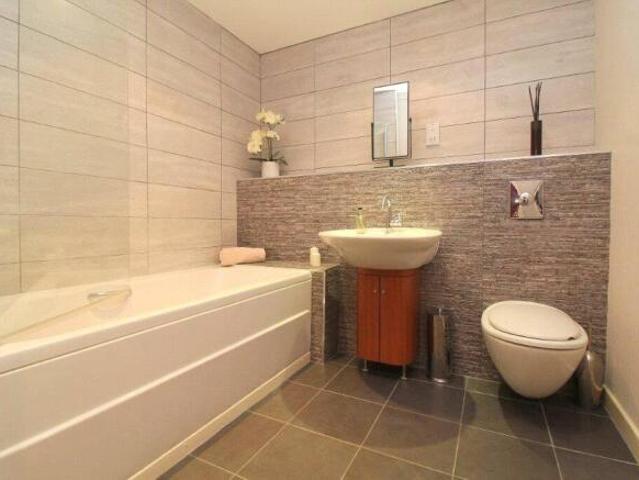 3 bedroom apartment for rent in The Firs, 1 New Hawthorne Gardens, Liverpool, Merseyside, L18