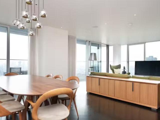 3 bedroom apartment for rent in The Heron, 5 Moor Lane, London.
