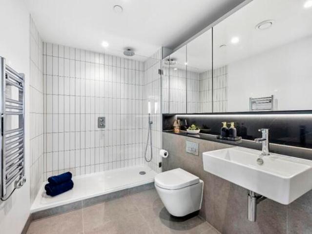 3 bedroom apartment for rent in The Octagon 1 Great Charles Street Queensway, Birmingham, B3 3DS, B3